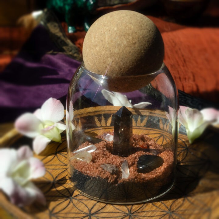 Aries Salt Jar Crystal Grid for releasing & transformation - Sage Goddess