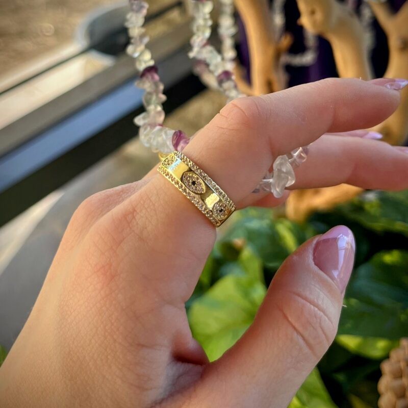 Pink Topaz Guide: Properties and Meaning - Sage Goddess